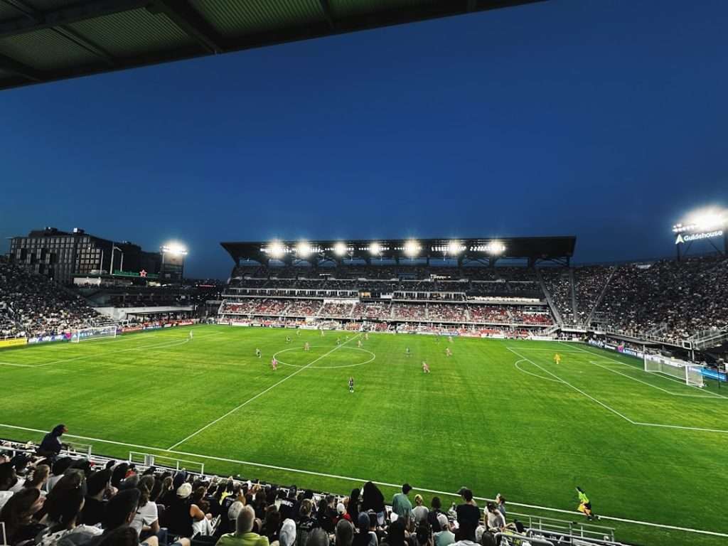 Can I watch live soccer on Netflix? - Football Toast