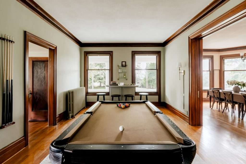 How Much Do Billiard Tables Cost? - Football Toast